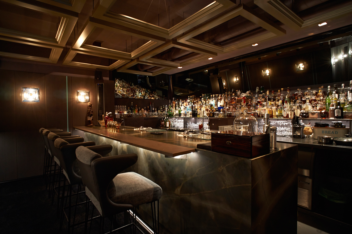 Bar "Tür 7" - Artmüller Architekten